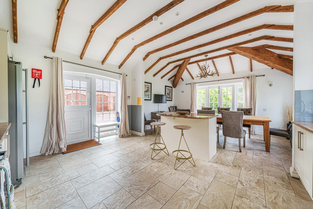 Gaggles, Leominster, HR6 4 bed semi-detached house - £2,700 pcm (£623 pw)