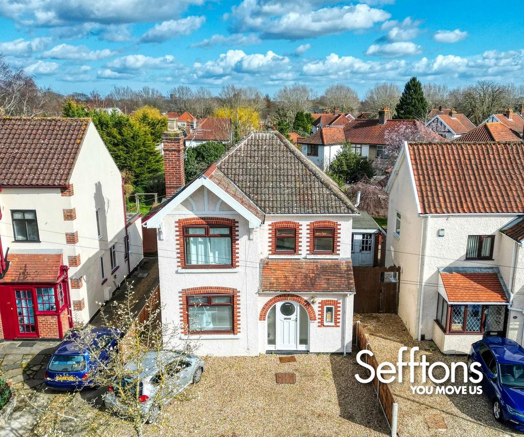 George Borrow Road, Norwich, NR4 4 bed detached house for sale - £400,000