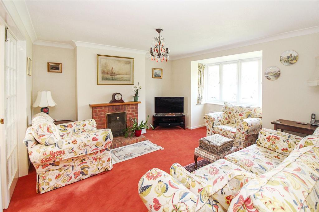 Lordswood Kent Me5 4 Bed Detached House £450 000