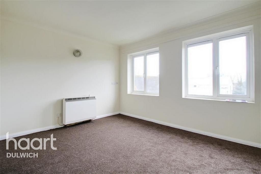 Mayday Road Studio - £1,000 pcm (£231 pw)