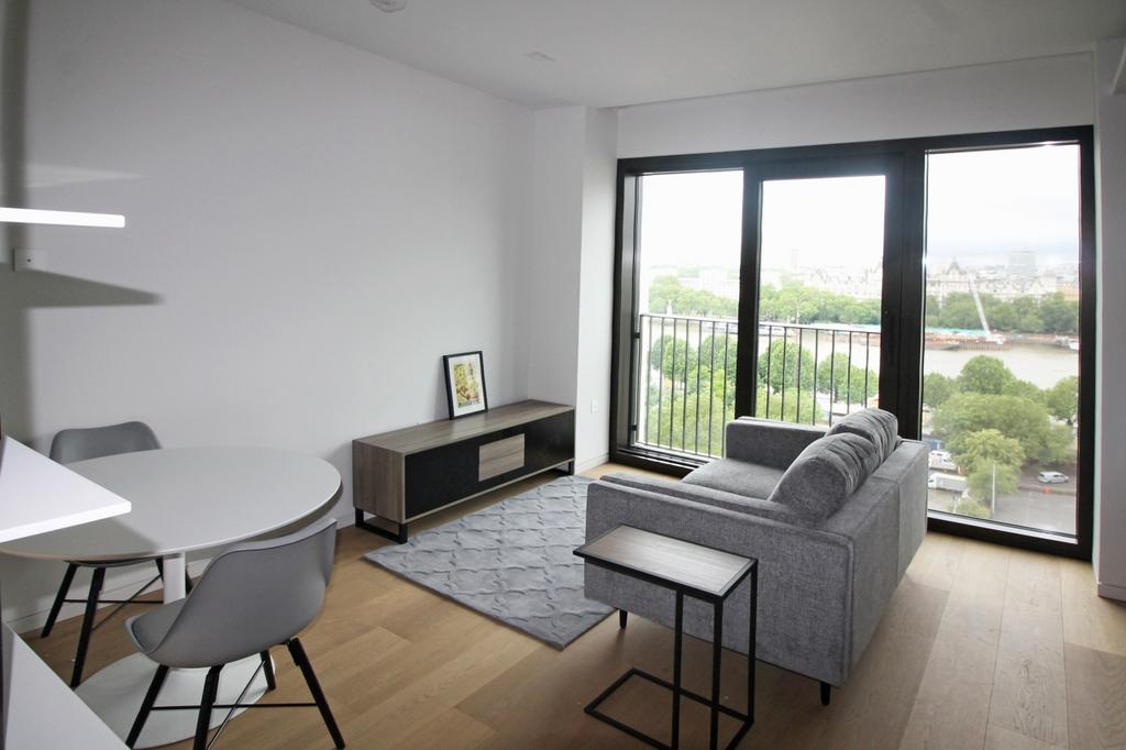 30 Casson Square, Southbank Place, Southbank SE1 Studio - £2,925 pcm (£ ...