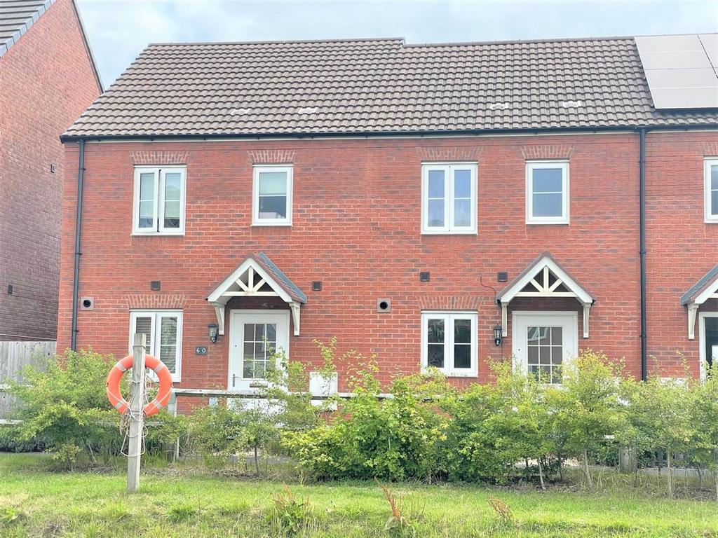 Stryd Bennett, Llanelli 2 bed terraced house - £146,995