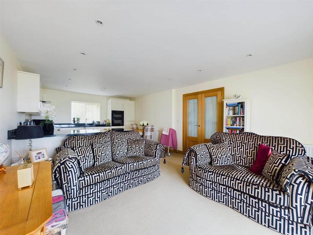 6 Hurrell Lane, Hurrell Court, Thornton-Le-Dale, Pickering, YO18 7QR 2 ...