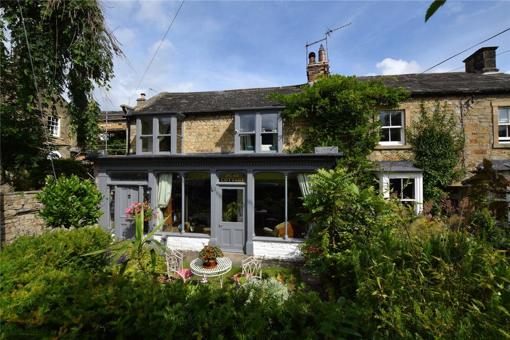 Barningham, Richmond, County Durham... 3 bed semi-detached house - £410,000
