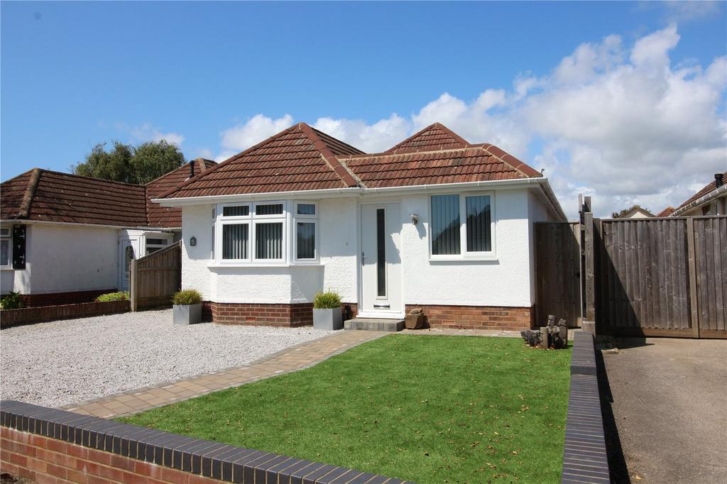 Durland Close, New Milton, Hampshire... 3 bed bungalow - £599,950