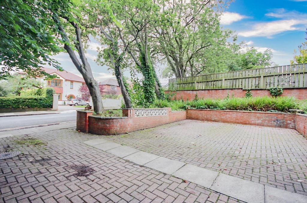 Coniscliffe Road, West Park... 3 bed detached house - £318,500