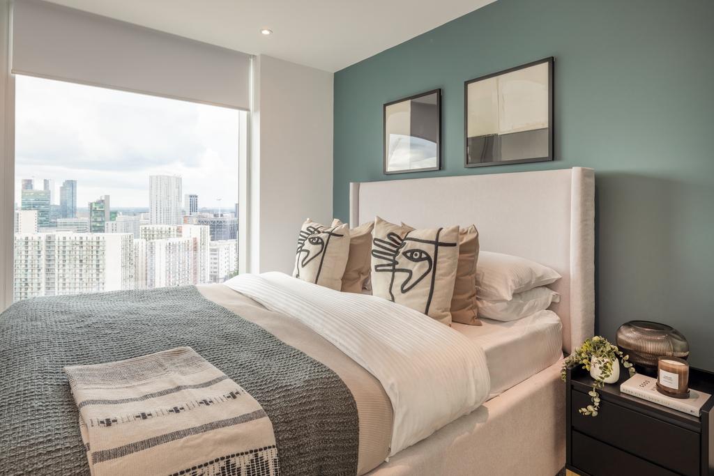 Bankside Boulevard, Cortland at... 2 bed apartment - £1,885 pcm (£435 pw)