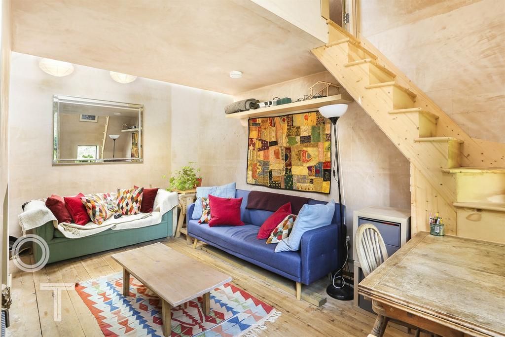 Fortess Yard, Kentish Town NW5 2 bed terraced house for sale - £750,000