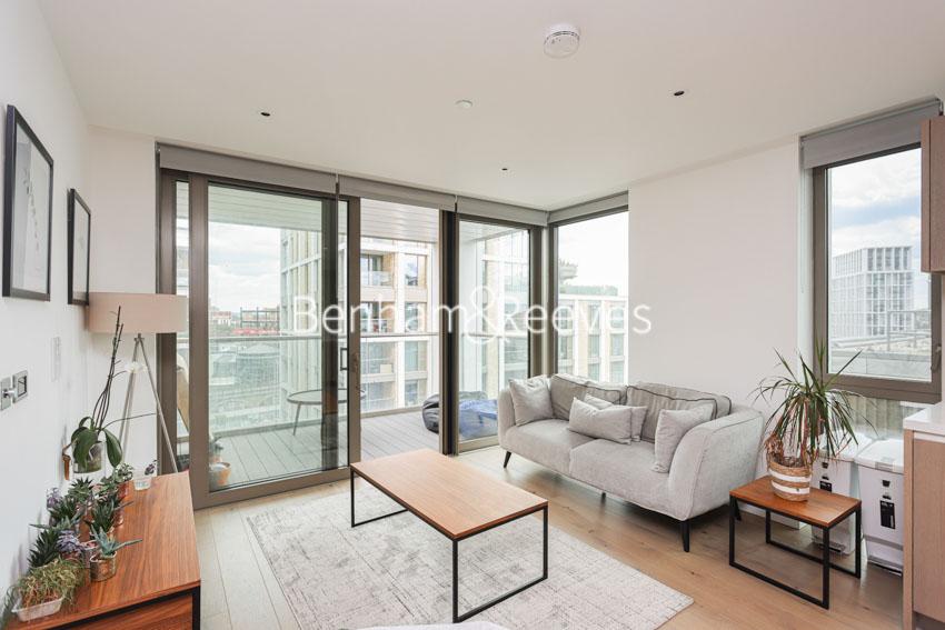Palmer Road, Nine Elms SW11 2 bed apartment - £4,334 pcm (£1,000 pw)