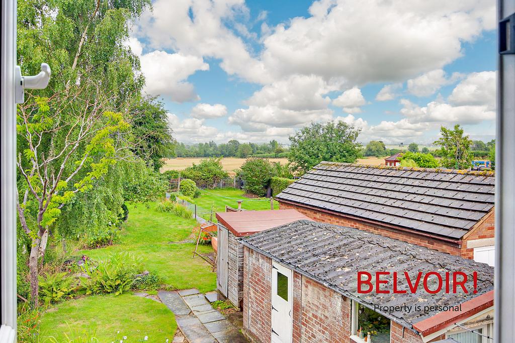 Orchard Way, Churchdown, Gloucester, GL3 3 bed semi-detached house - £ ...