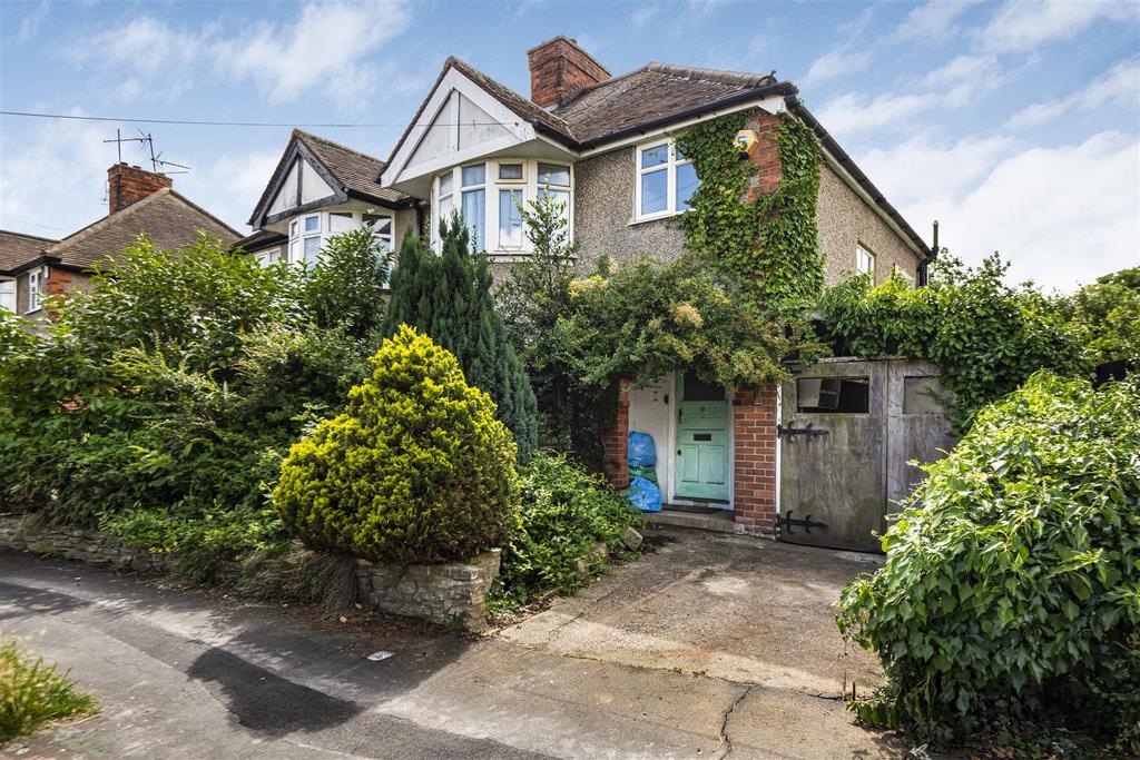 Milton Road Earley Reading Rg6 3 Bed Semi Detached House £390 000