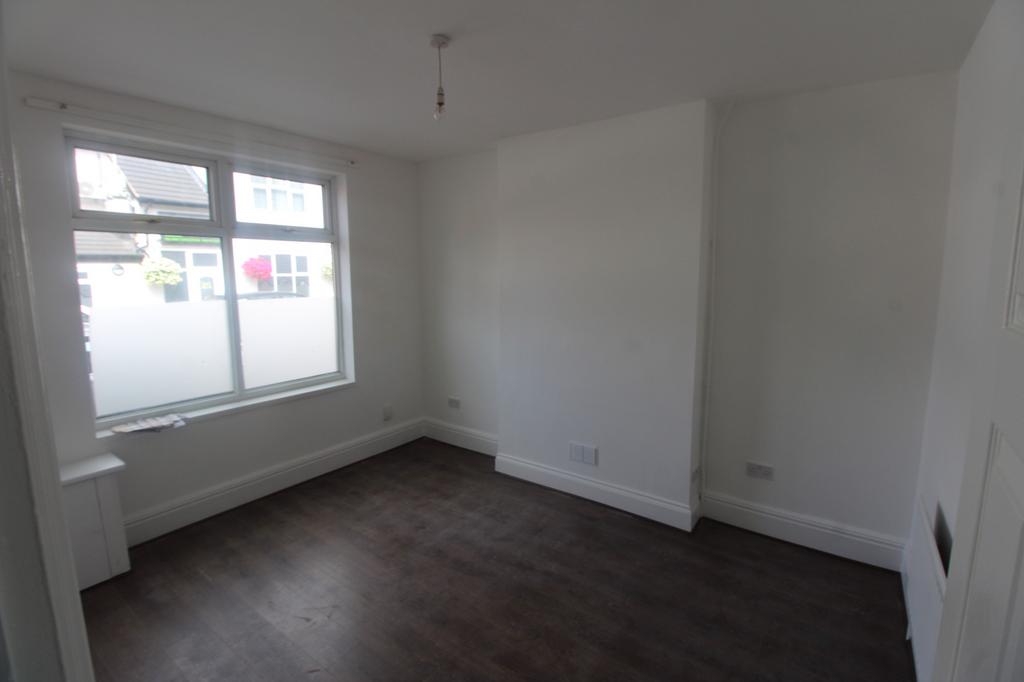 Devana Road, Leicester, LE2 3 bed terraced house - £1,000 pcm (£231 pw)