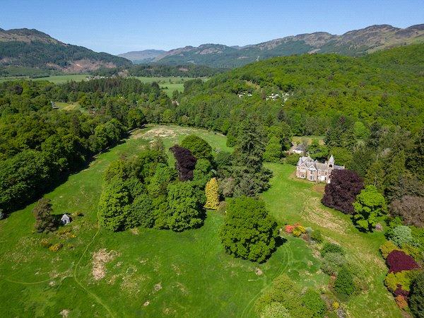 Drumearn House, The Ross, Comrie... 7 bed detached house - £860,000