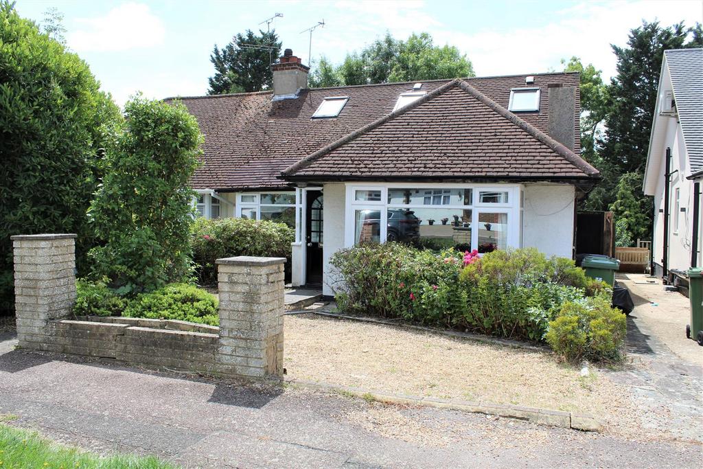 Brackendale, Potters Bar EN6 4 bed semi-detached bungalow - £699,950