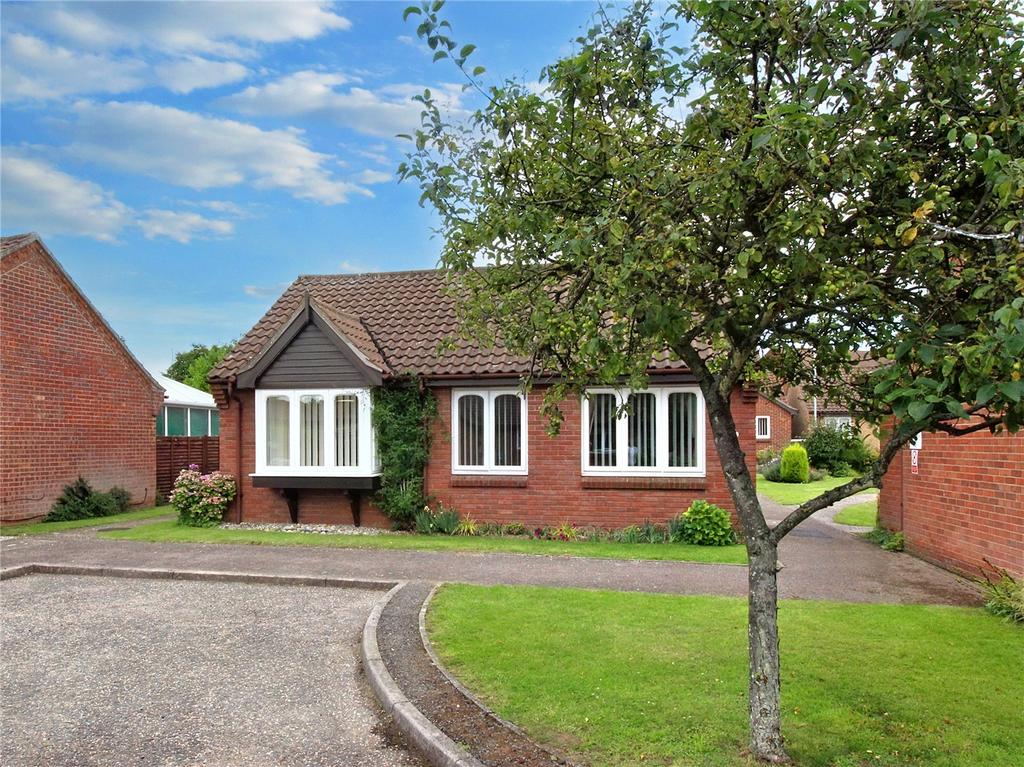 Merchant Way, Norwich, Norfolk, NR6 2 bed bungalow for sale - £190,000