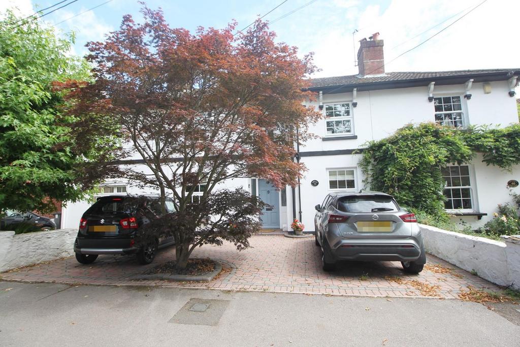 Victoria Road, Netley Abbey 3 bed house - £550,000