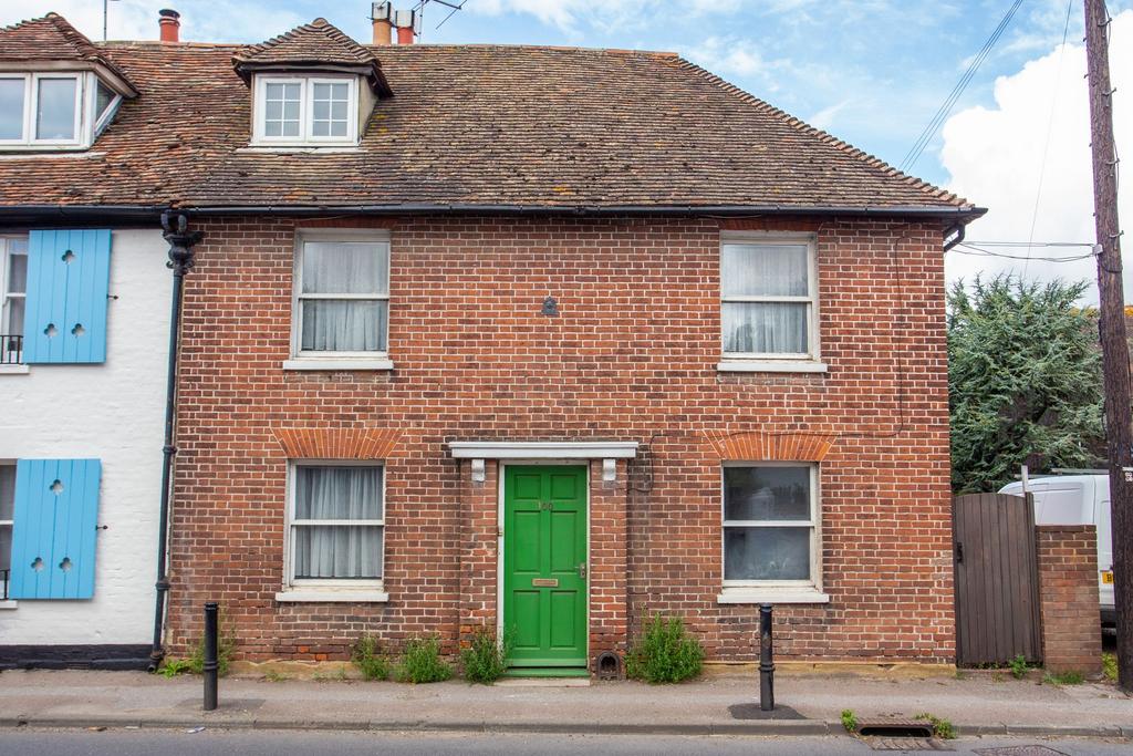 High Street, Wingham, CT3 3 bed end of terrace house for sale - £350,000