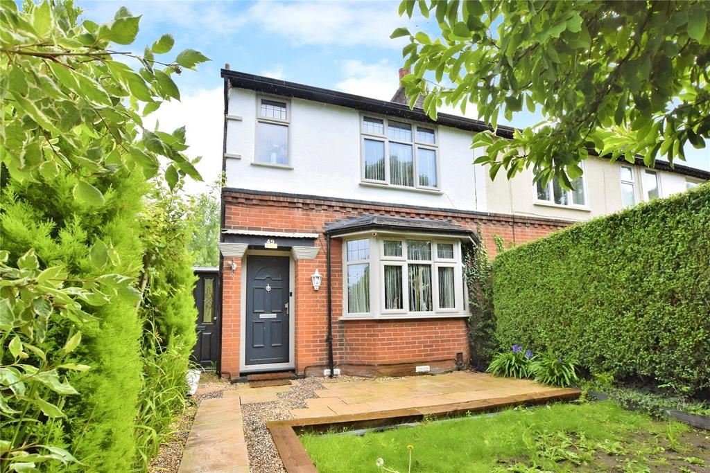 Cowdray Avenue, Colchester, Essex, CO1 3 bed end of terrace house - £ ...