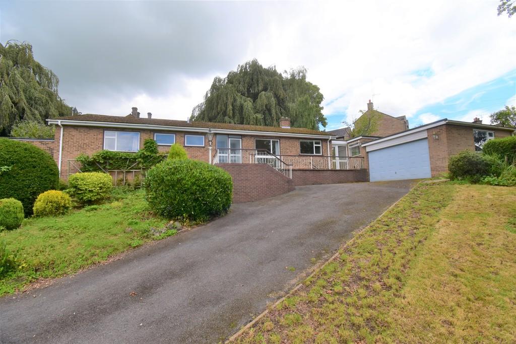Holly Bush Lane, Makeney 4 bed detached bungalow for sale - £500,000
