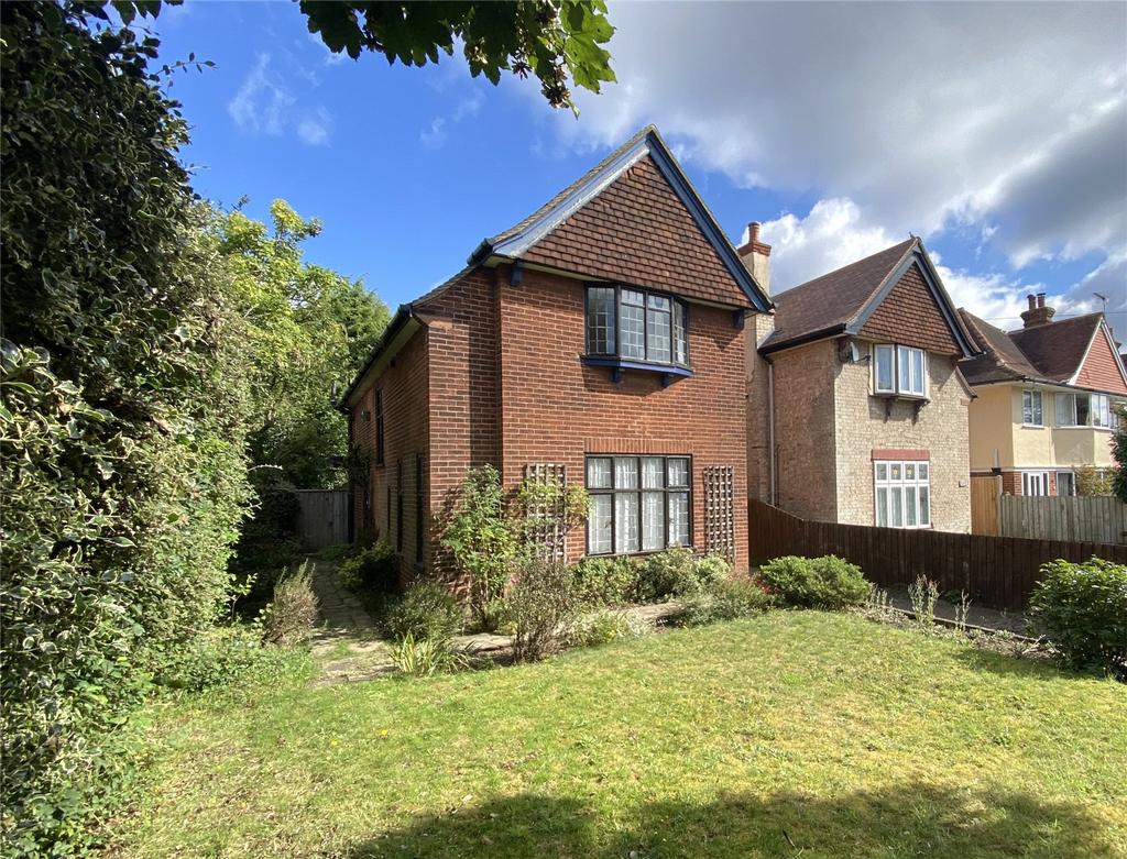 Rushmere Road, Ipswich, Suffolk, IP4 3 bed detached house - £350,000