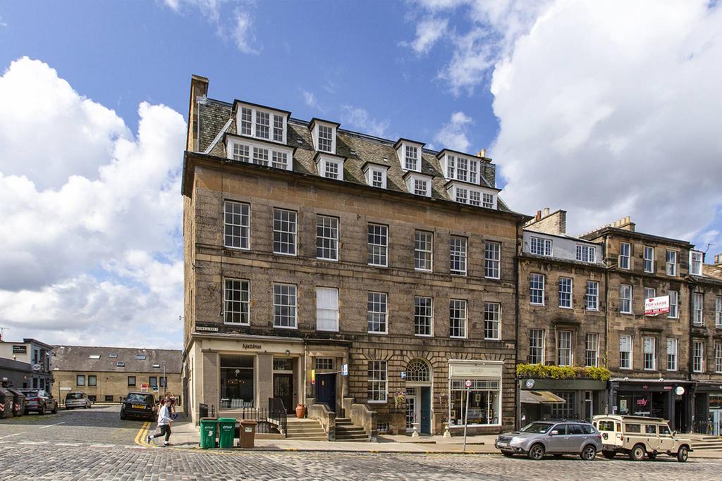 20/6 Howe Street, New Town, Edinburgh, EH3 6TG 3 bed flat for sale - £ ...