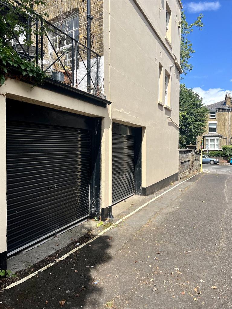 Sheen Road, Richmond, TW9 Plot - £135,000