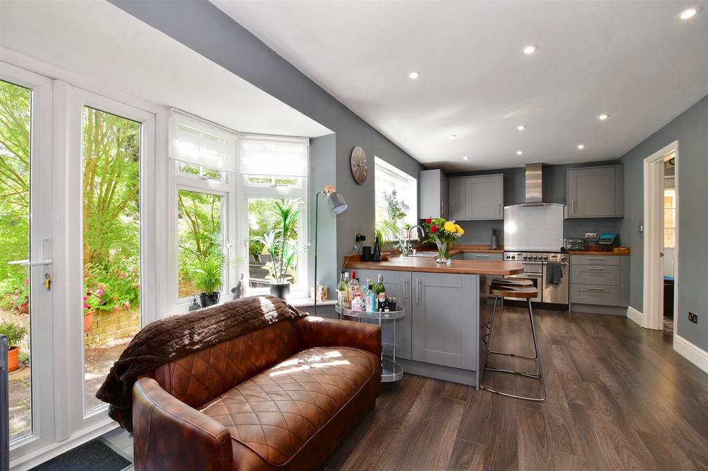 Further Field, Staplehurst... 4 bed detached house for sale - £630,000