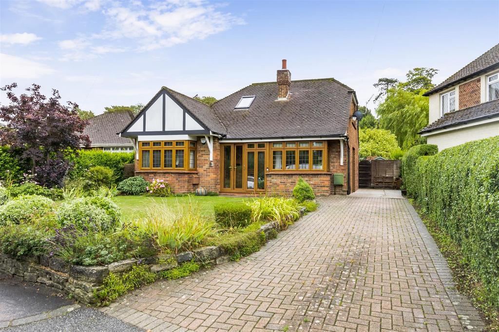 Old London Road, Patcham Village... 3 bed detached house - £750,000