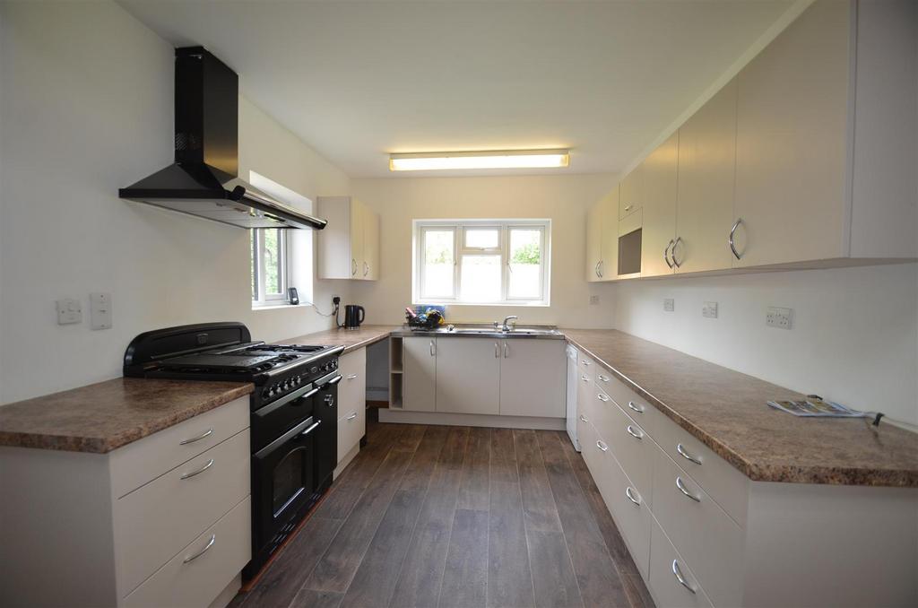 Shefford Road, Meppershall, Shefford 3 bed detached bungalow to rent ...