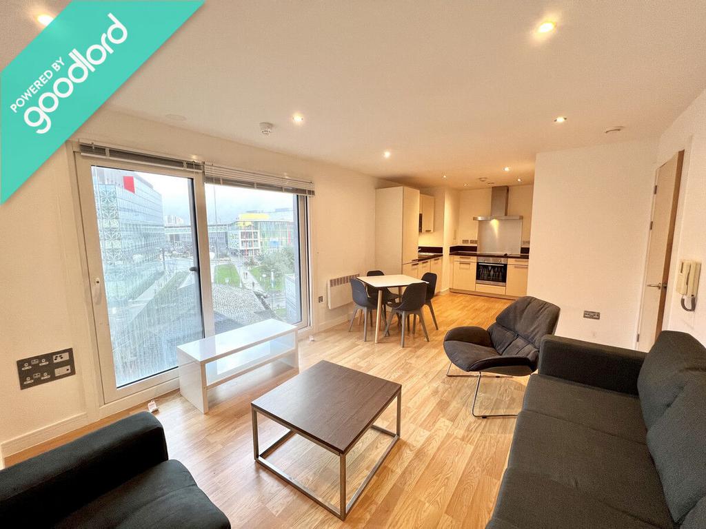 Rusholme Place, Manchester, M14 5TG 2 bed apartment - £1,295 pcm (£299 pw)