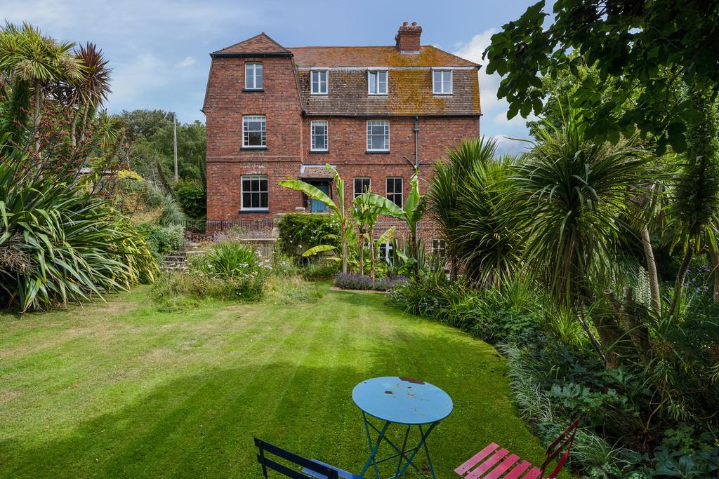 The Croft, Old Town, Hastings, East Sussex TN34 3HH 6 bed detached ...