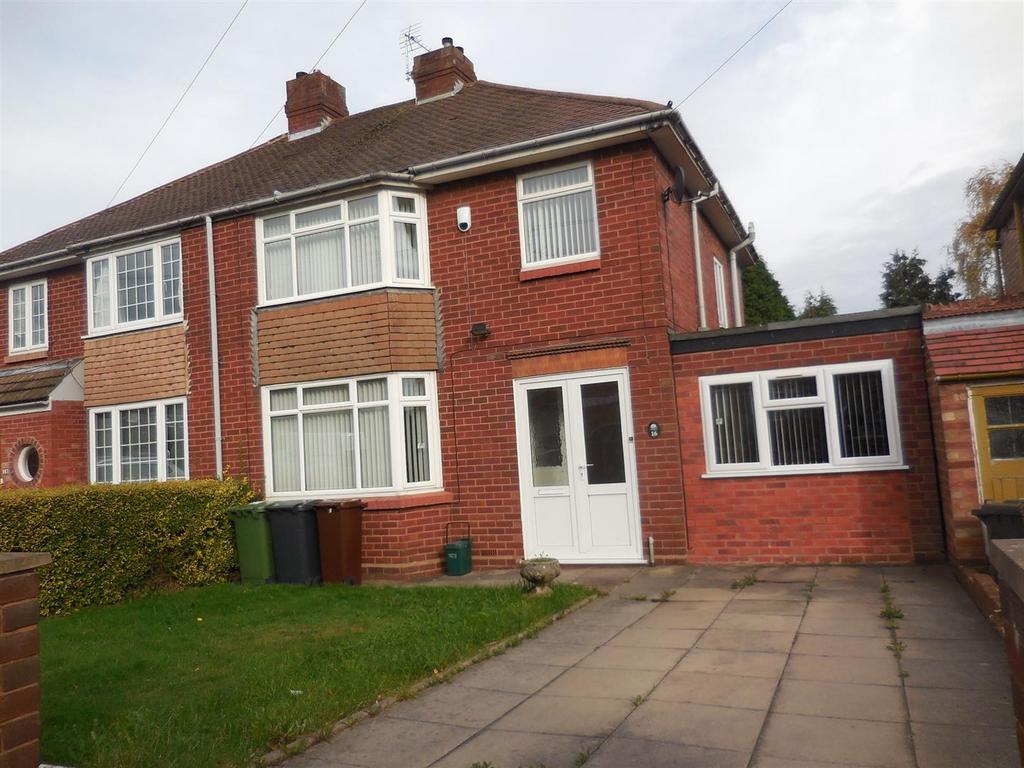 Lawnswood Rise, Aldersley, WOLVERHAMPTON 3 bed semi-detached house - £ ...