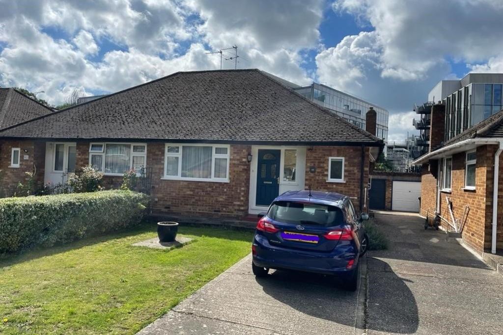 Woodhaw, Egham, Surrey, TW20 2 bed semi-detached bungalow - £450,000