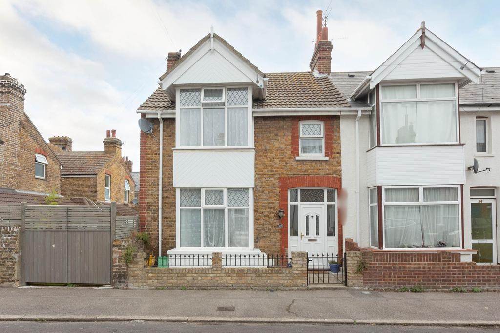 Dane Park Road, Margate, CT9 4 bed end of terrace house - £325,000