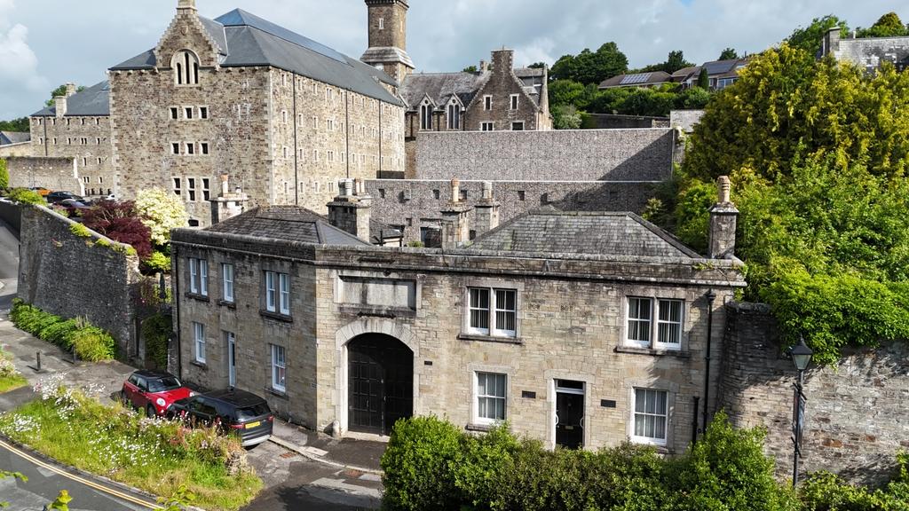Berrycoombe Road, Bodmin, Cornwall, PL31 4 bed house - £360,000