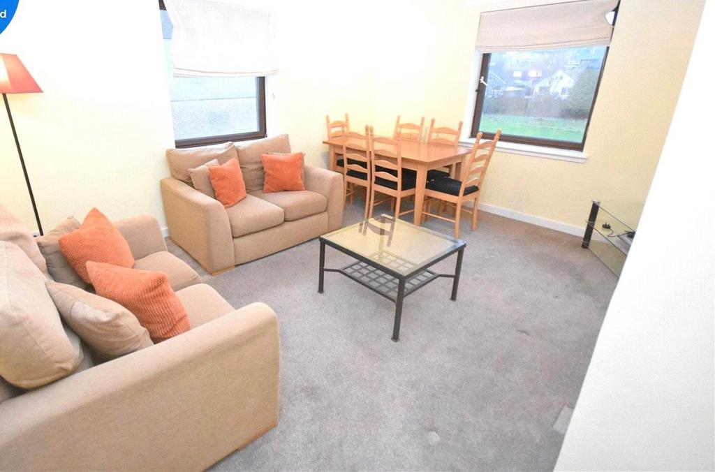 Morrison Drive, Garthdee, Aberdeen, AB10 2 bed flat to rent - £785 pcm ...