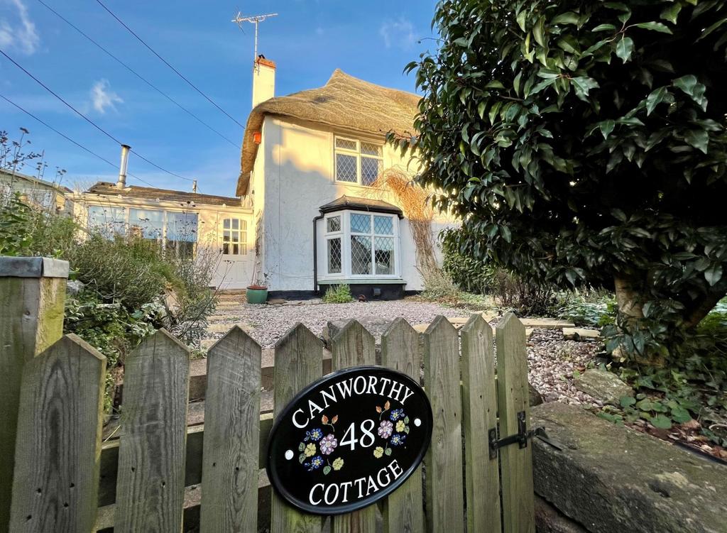 High Street, Halberton, Tiverton, Devon, EX16 2 bed semi-detached house ...