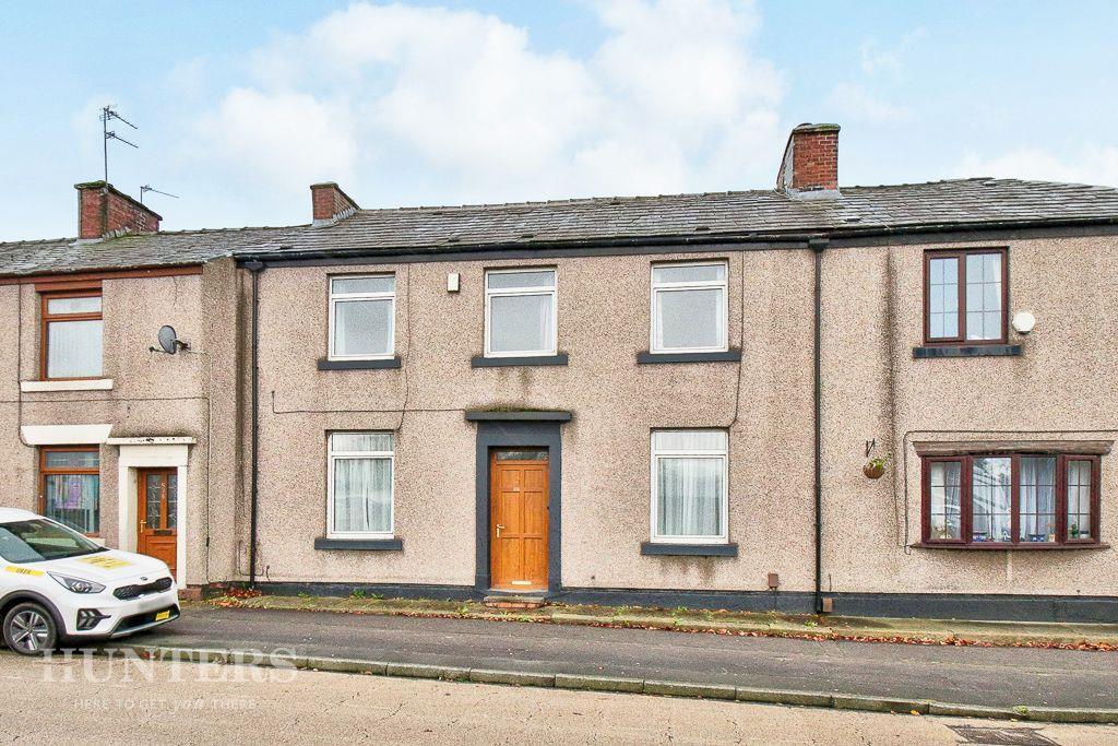 Oldham Road, Rochdale, OL11 2AZ 3 bed terraced house - £190,000