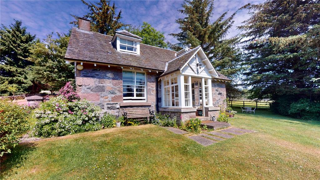 Lawers Estate, Comrie, Crieff 16 bed detached house - £6,750,000