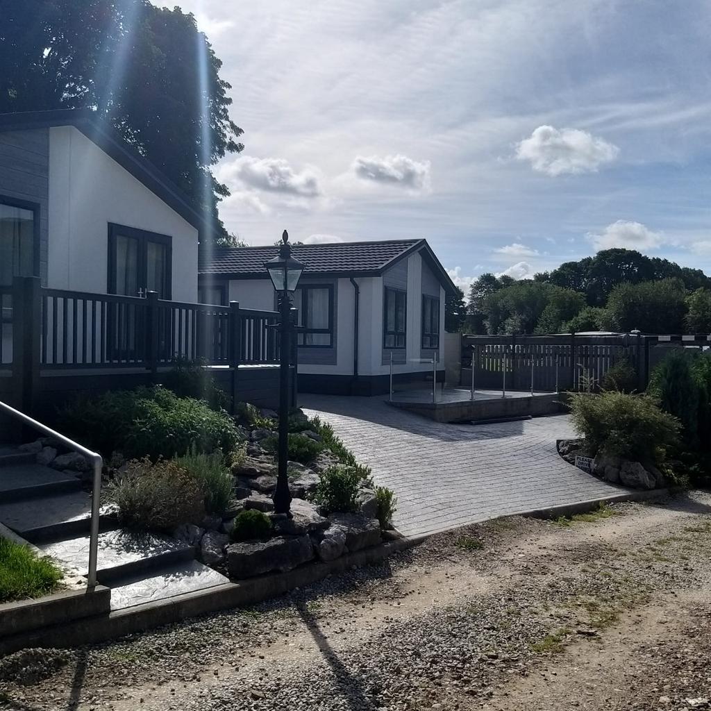 Hope Valley, Derbyshire, S33 2 bed park home for sale - £240,000