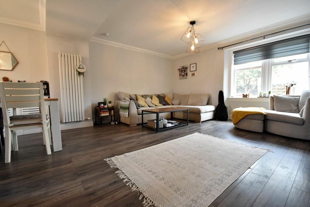 Dunbar Street Lossiemouth, IV31 6AN 3 bed property - £250,000