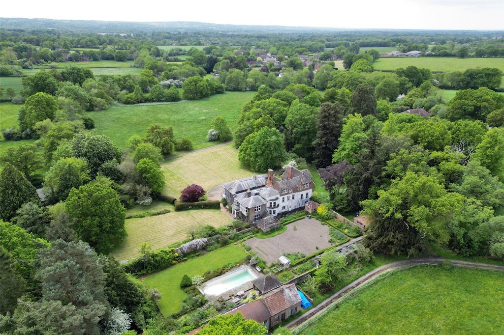 Ide Hill Road, Four Elms, Edenbridge, Kent, TN8 7 bed detached house ...