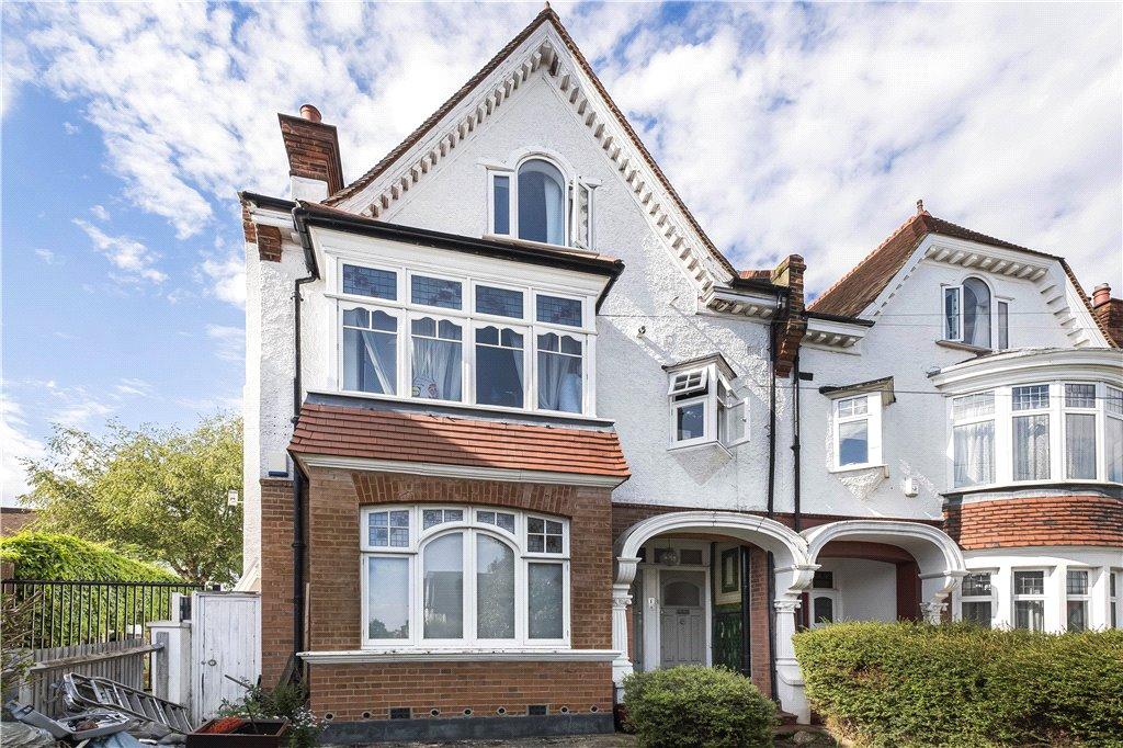 Canterbury Grove, London, SE27 2 bed apartment for sale - £425,000