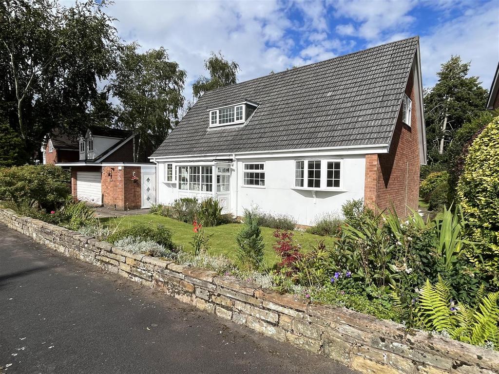 Thorngrove Road, Wilmslow 3 bed detached house - £875,000
