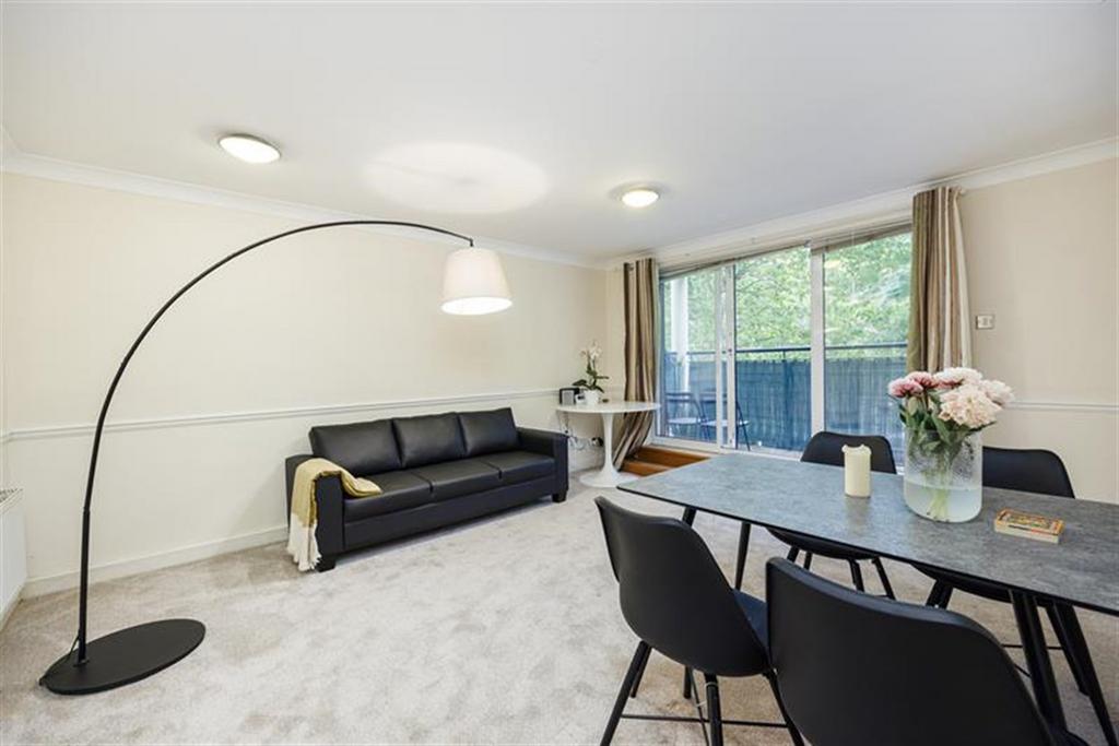 Susan Constant Court, E14 1 bed flat - £1,750 pcm (£404 pw)