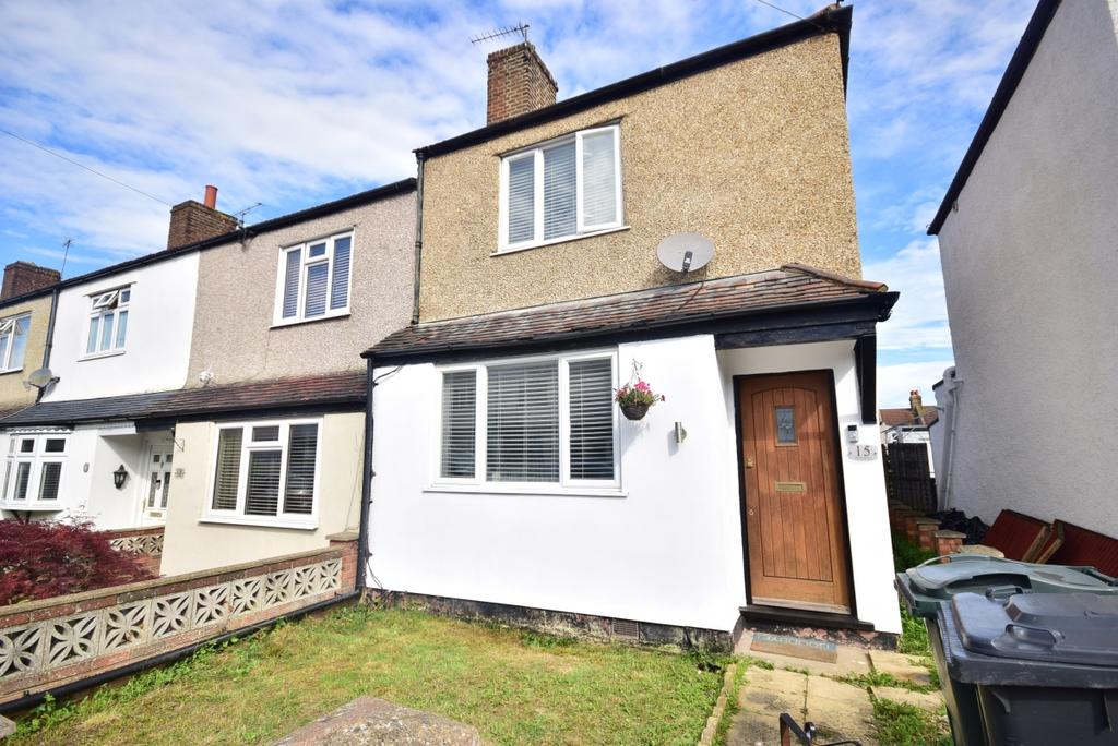 Finchley Close Dartford Da1 2 Bed End Of Terrace House £1 750 Pcm £