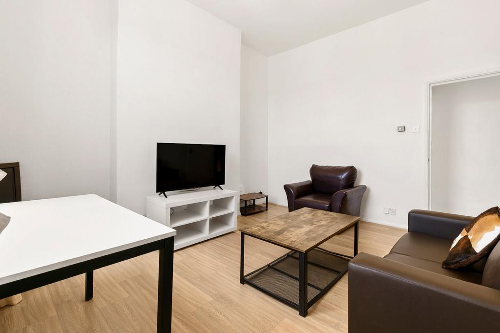Edbrooke Road, London 1 bed flat - £3,250 pcm (£750 pw)