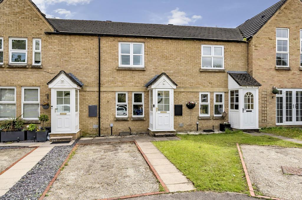Wards Stone Park Bracknell Rg12 2 Bed Terraced House For Sale £365 000