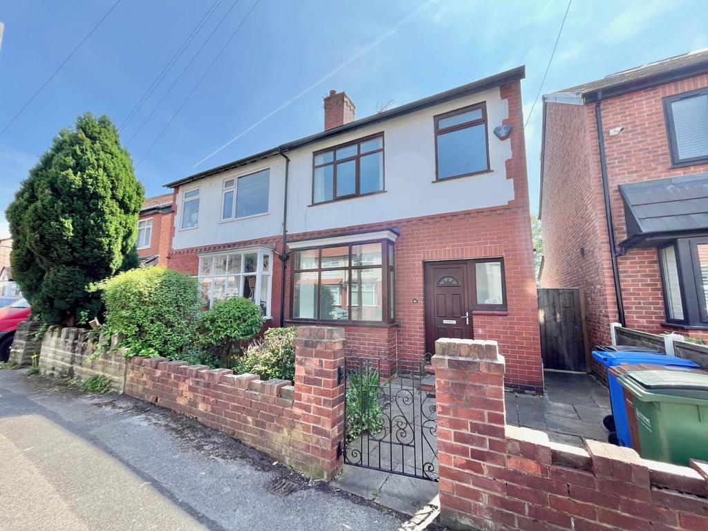 Woodhall Road, South Reddish... 3 bed semi-detached house - £240,000