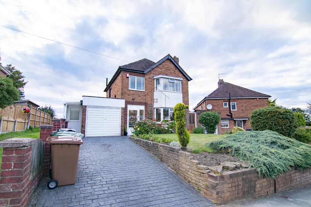 King George Crescent, Walsall, West... 3 bed detached house - £1,200 ...